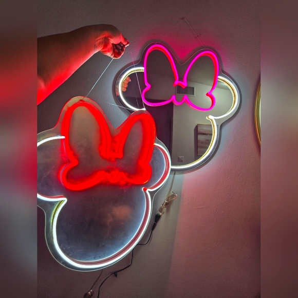 Hand Crafted | Office | New Minnie Mouse Mirror Led Light Wall Art Pink ...